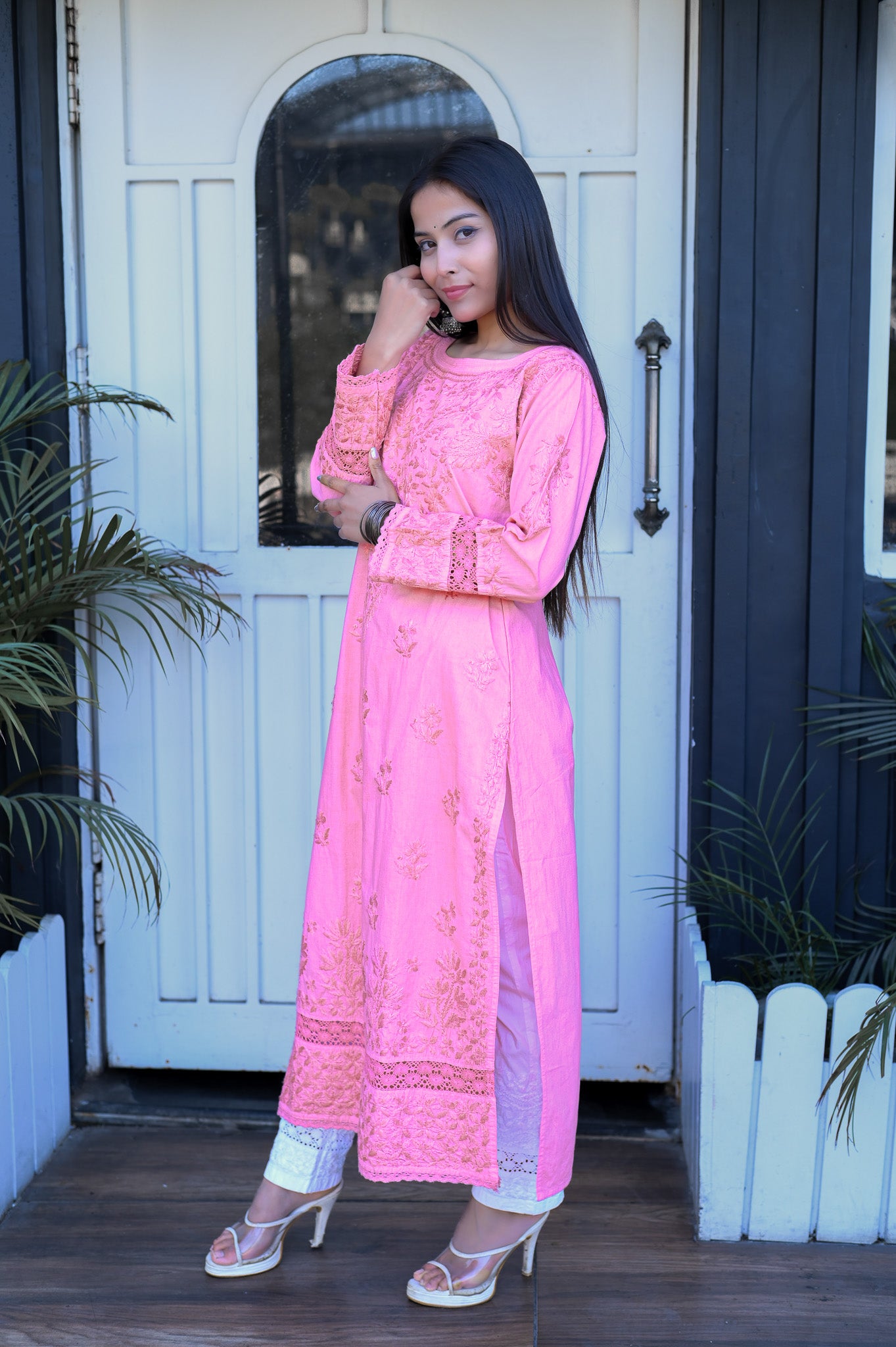 Rooh Chikankari Cotton Lace Straight Kurta – Poshak Chikan Studio